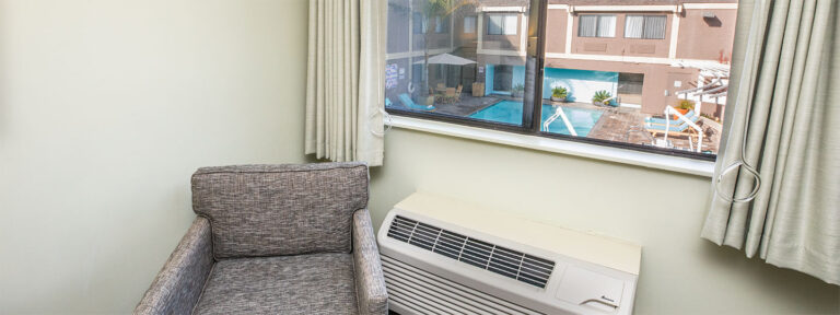 Sunnyvale Hotel Rooms | Maple Tree Inn